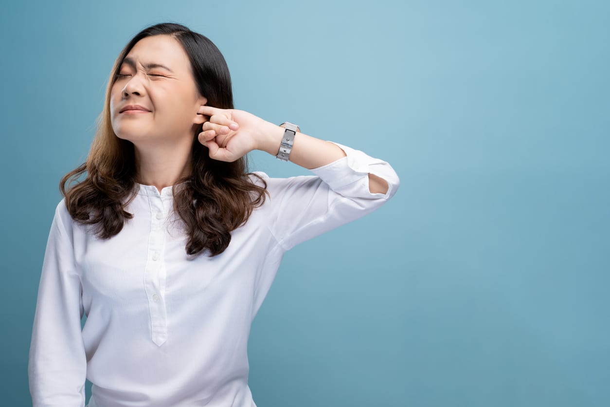 Why Your Ear Itches | Torrance Audiology | Blog
